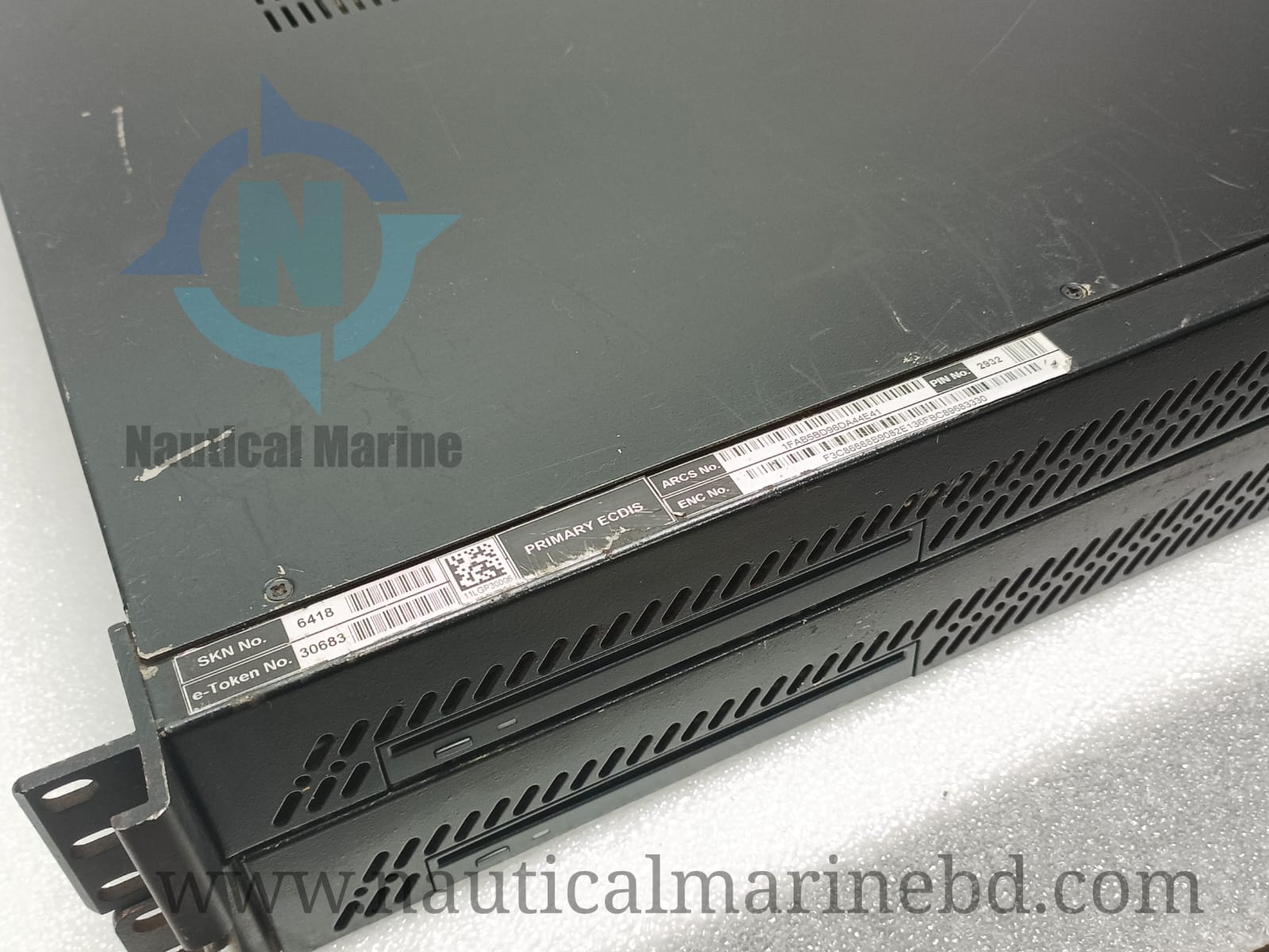JOHN LILLEY & GILLIE NAVMASTER ECDIS LGP30 - https://www ...
